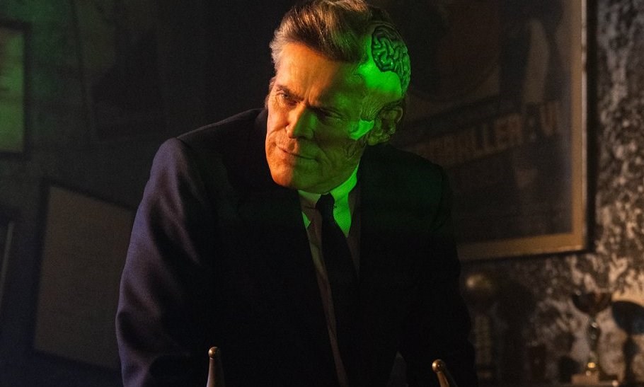 BEETLEJUICE BEETLEJUICE Still Gives Us A New Look At Willem Dafoe's ...