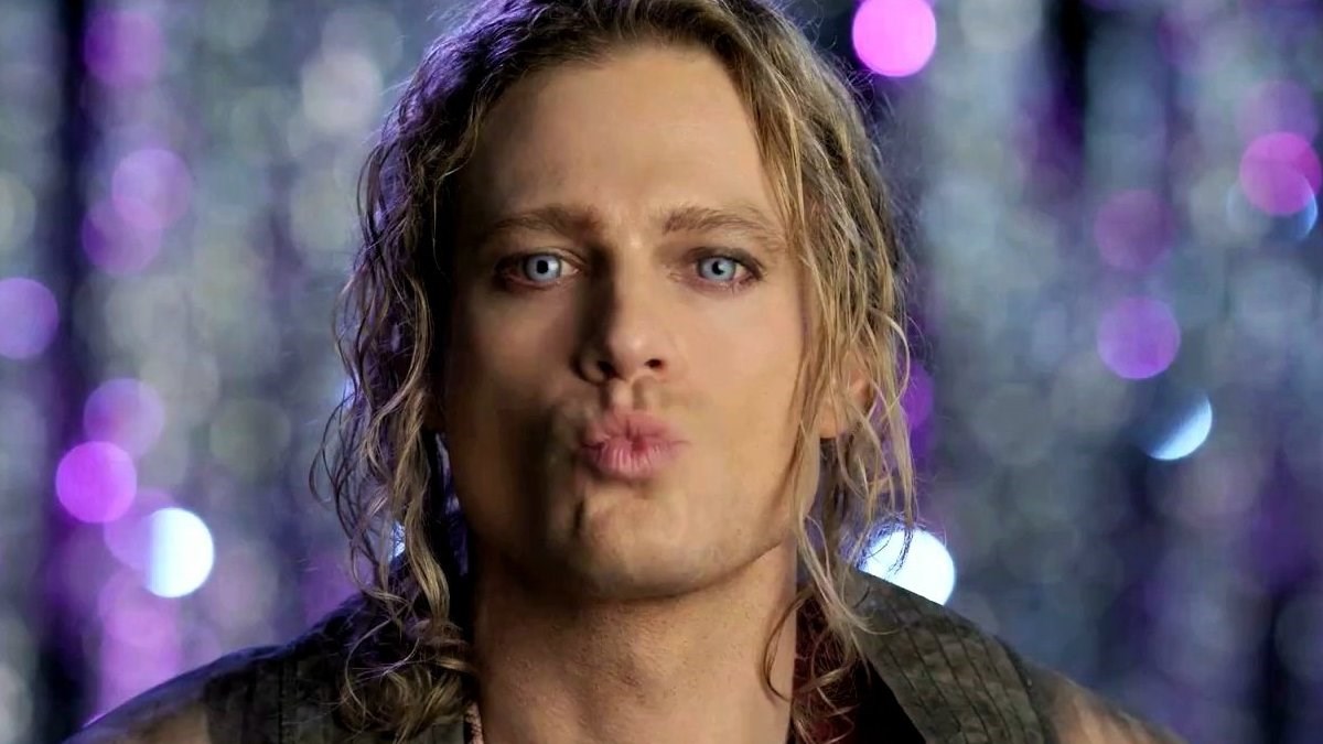 INTERVIEW WITH THE VAMPIRE Season 3 And THE MAYFAIR WITCHES Season 2 ...