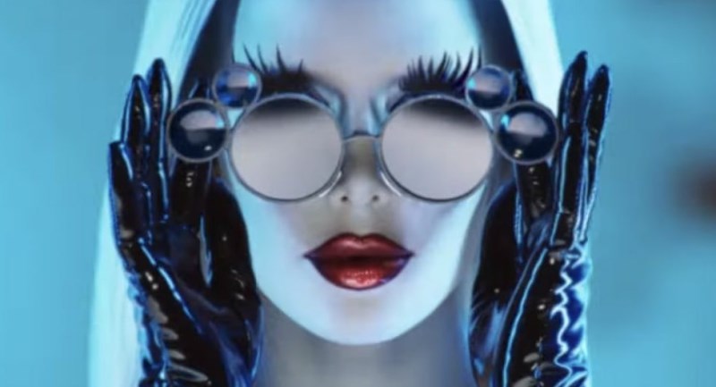 AMERICAN HORROR STORY: DELICATE First Teaser Spotlights Kim Kardashian ...