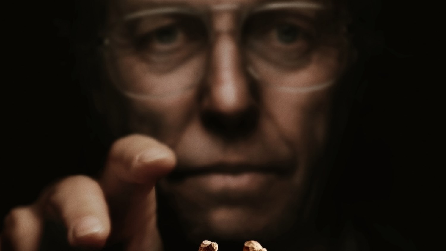 HERETIC: New Trailer And Poster For A24 Movie Feature Hugh Grant ...