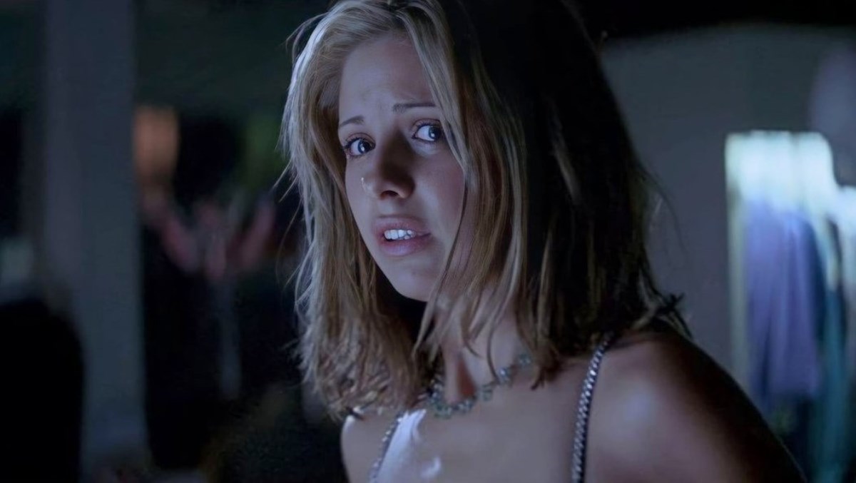 I KNOW WHAT YOU DID LAST SUMMER Star Sarah Michelle Gellar Teases Return For Legacy Sequel With ...