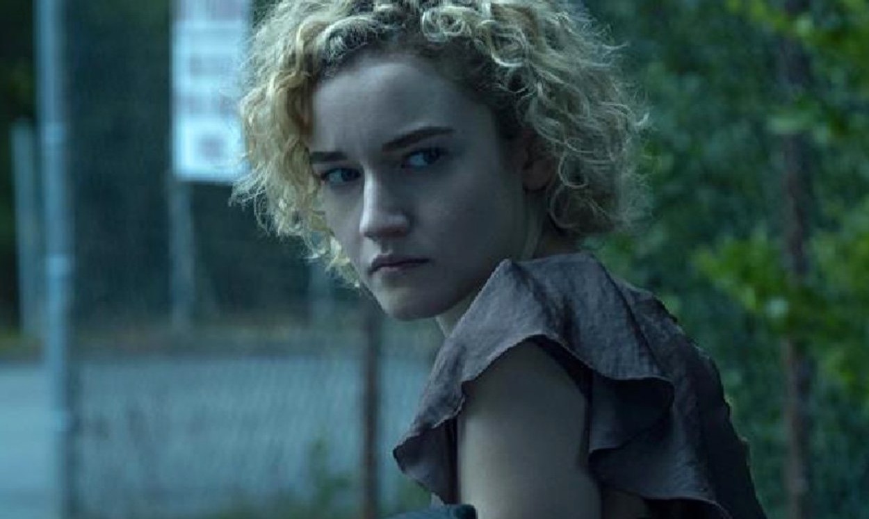 WEAPONS: First Plot Details For BARBARIAN Director Zach Cregger's ...